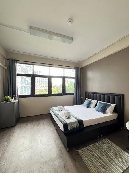 The Cage Suites - Bangkok