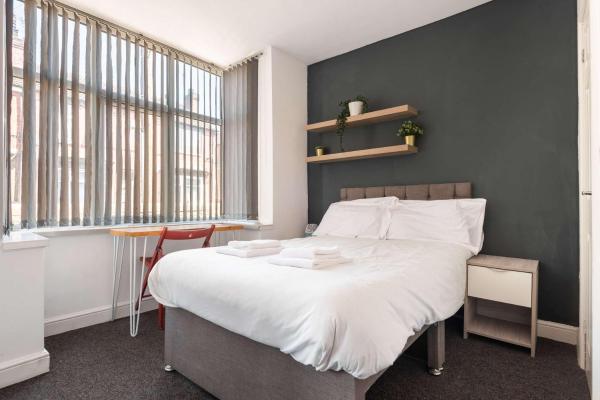 Lovely Room In Doncaster Shared House With Kitchen - Doncaster