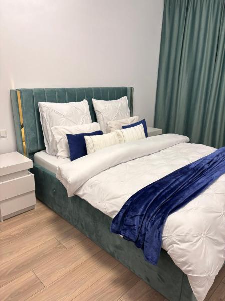 Smile - Brandnew Apart With Freeundergroundparking, Large Balcony, Near Shopping Centers - Bistrița