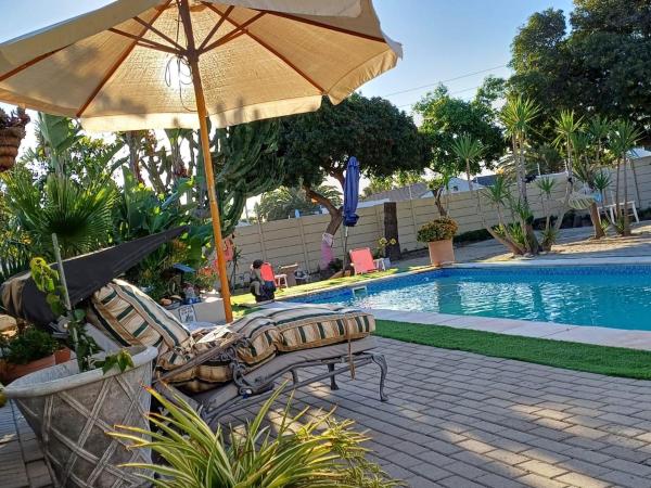 Stylish Studio In Tableview Stay - Parklands