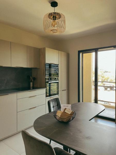 Appartement Moderne 3 Chambres Spacieuses Sur Le Port De Porto-vecchio Avec Vue - Porto-Vecchio