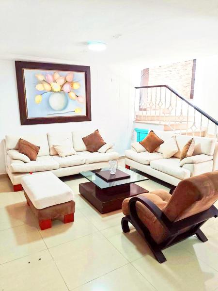 Golden House Vi Casa A Pasos Del Parque De La Leyenda Vallenata - Valledupar