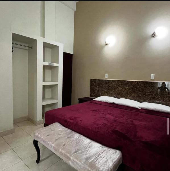 Hotel Villas Inn - León, Mexico