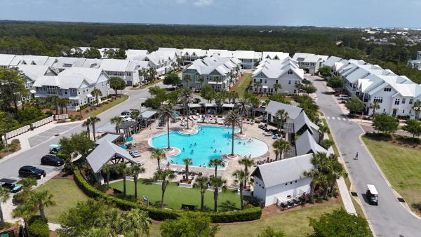 Ta-da! Luxury 2br Townhome, Golf Cart & Pool Access - Alys Beach, FL