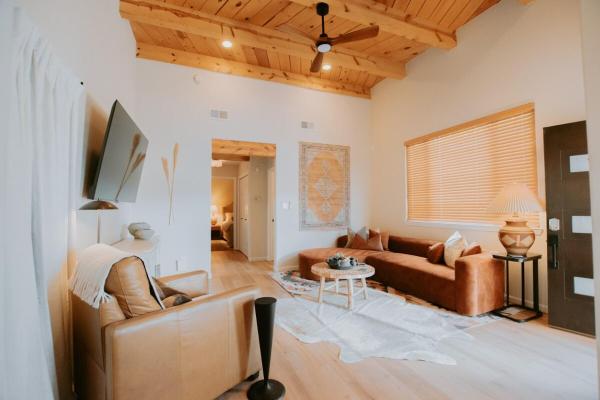 Desert Sunset-hot Tub-pet Friendly-no Pet Fees! - Albuquerque, NM