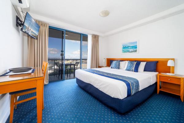Mantra Marina Hotel Room - Hervey Bay