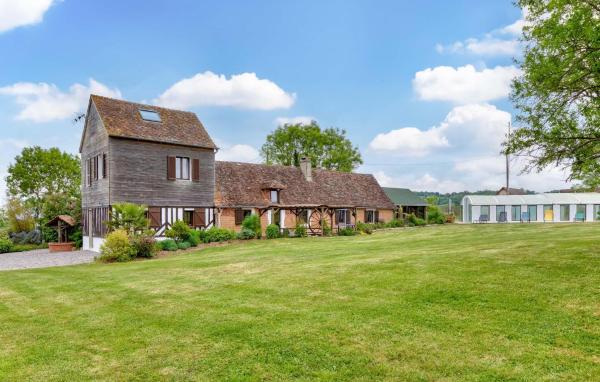 Awesome Home In Grandmesnil - Calvados