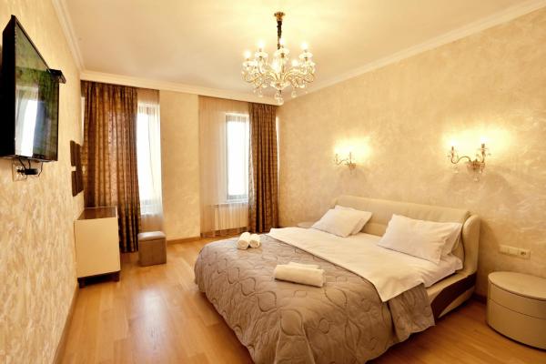 Heart Of The City Stay - Tbilisi