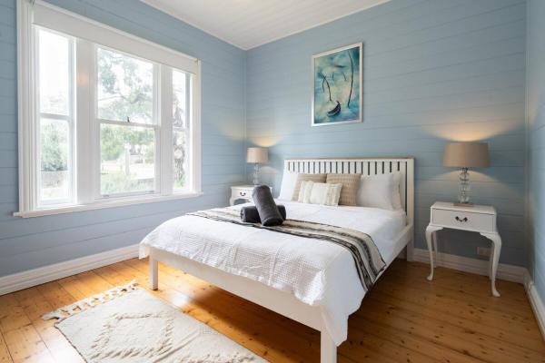 Riverside Charm - A Stone's Throw To The River - Barwon Heads