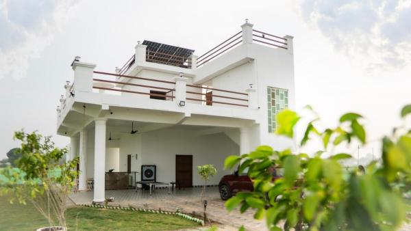 Chaudhary Farm House - Delhi