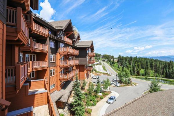 Luxury One Ski Hill 2 Bedroom Ski-inout Condo At Peak 8 - Breckenridge, CO