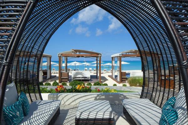 The Westin Grand Cayman Seven Mile Beach Resort & Spa - Cayman Islands