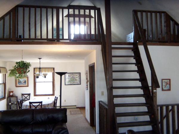 Cottage Rental On Chappaquiddick Island With Transferable Ferry Ticket Availability Massachusetts - Massachusetts