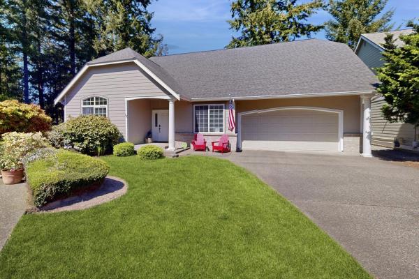 The 15th Hole Haven - Port Orchard, WA