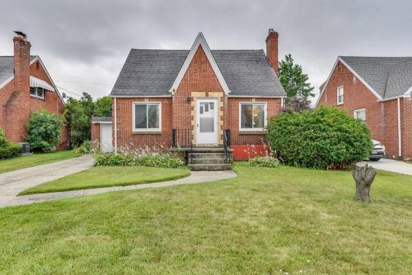 Quiet Cheektowaga Retreat 23 Mi To Niagara Falls! - Buffalo, NY