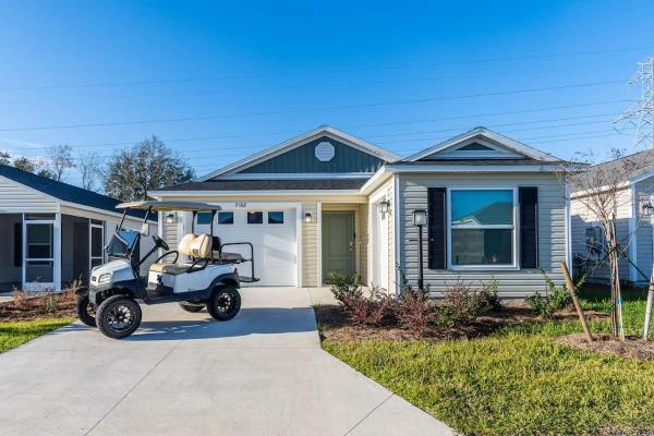 3-2 Patio Villa Best Value With Golf Cart - Leesburg