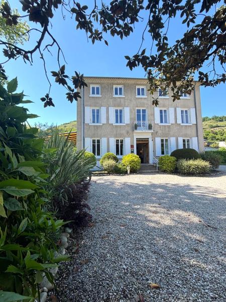 Hôtel Restaurant La Désirade - Saint-Vallier