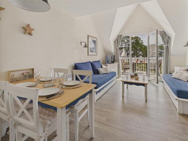 Balcon Vue Mer Et Piscine Pour 4 Personnes - Fouesnant
