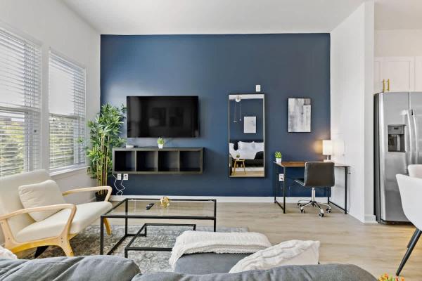 Chic Studio - 5 Min Dt, Gym, Parking, W-d - Sleeps 6 - Charlotte, NC
