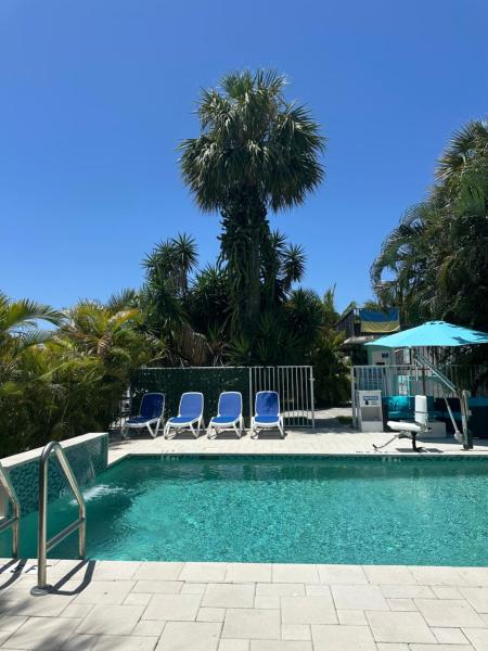 White Horse Motel - Boynton Beach, FL