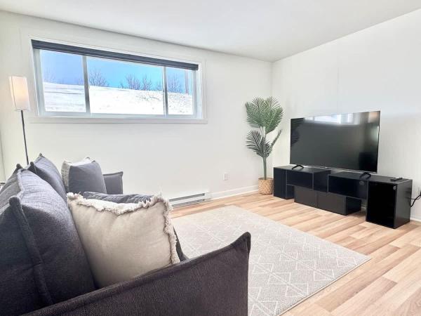 Le Cozy Unit #3 2 Bedroom In Quebec - Québec, QC