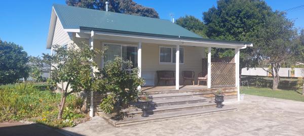 Petane Cottage - Napier, New Zealand