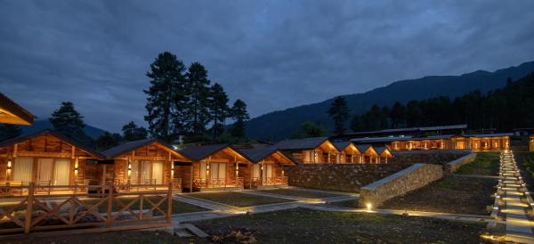 Gangtey Pinewood Resort - Bhutan