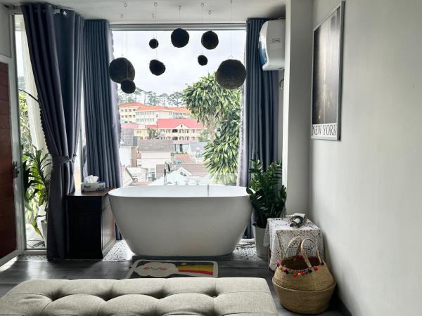 Da Lat Hill Retreat Villa - Dalat