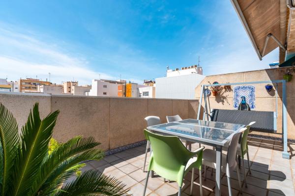 ÁTico Con Terraza - Torrevieja