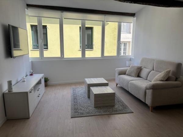 Tinería Lux - Lugo, Spain