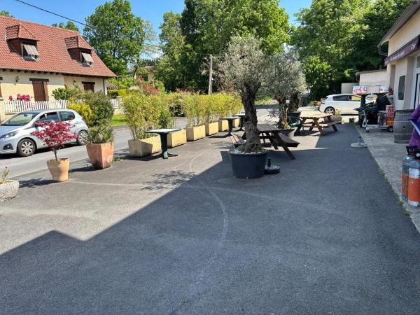 Appartement Confortable Avec Jardin à Objat, 120 M² - Corrèze