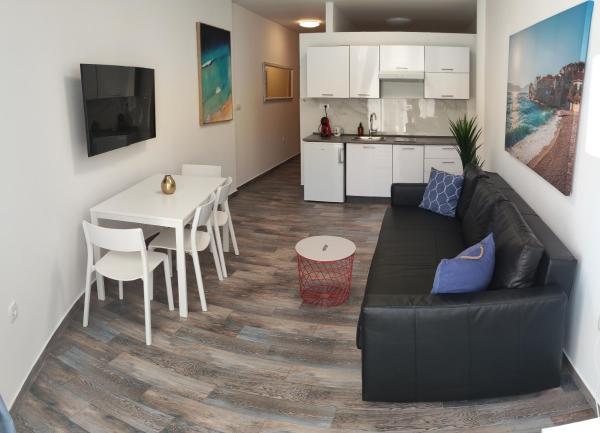 Melrose Apartments - Novi Vinodolski