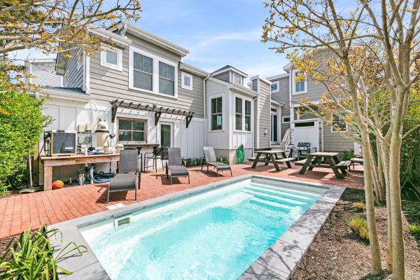 Walk To Sand And Fantasy Island Beach Haven Getaway - New Jersey