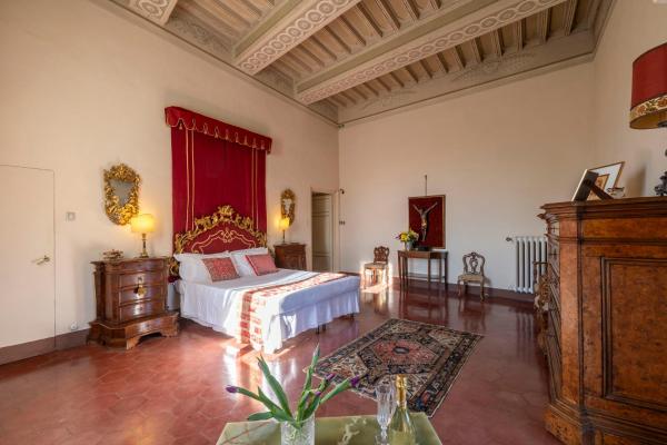 Castello Di Sovicille - Siena