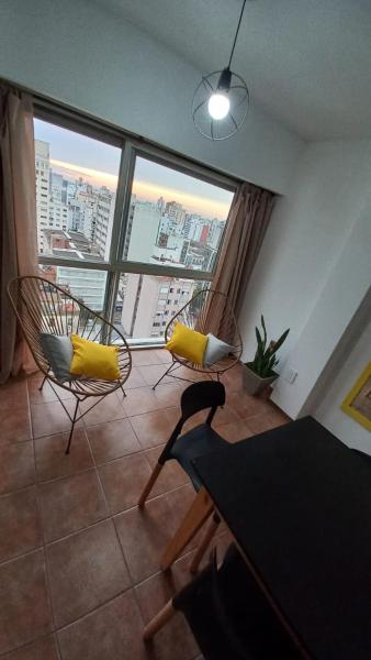 Depto Calle 49 Y 13 - Semipiso De Categoría - Hasta 6 Pasajeros - La Plata, Argentina