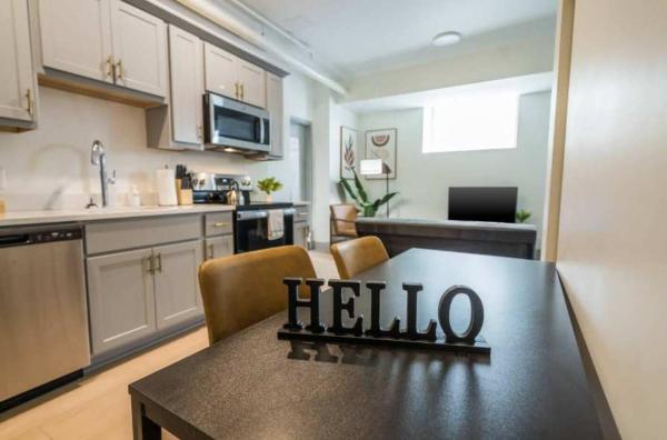 Cozy Unit With Free Parking Near Medical District - Louisville, KY