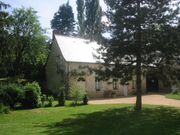 Gîte Enchanteur 4 Km De Chinon Avec Jardin Privé, Cheminée, Salle De Jeux Et éQuipements Bébé Inclus - Fr-1-381-188 - Chinon