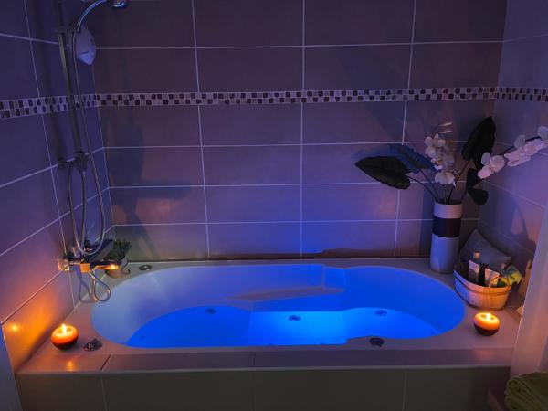 Le Faubourg Saint Martin Loft And Spa 1 - Plailly