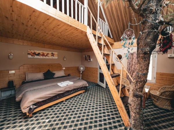 Himalayan Outskirt Cottages & Tree House - Jibhi