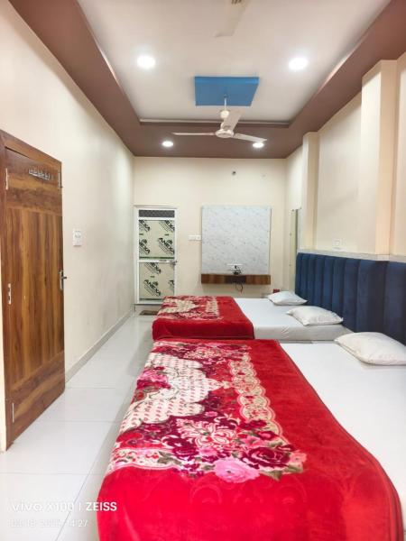 Hotel Lakshmi Palace - Ujjain