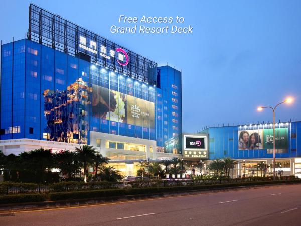 Broadway Hotel - Macao