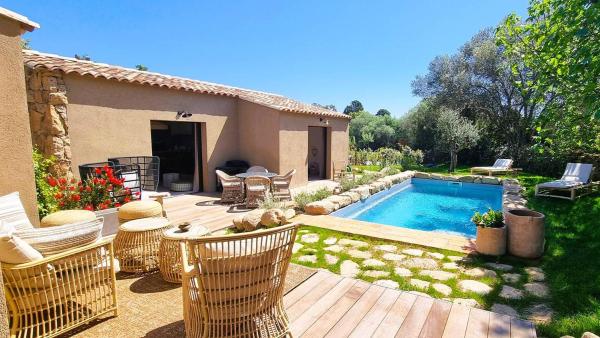 Domaine De Gialla Bergerie Figa, 2 Pers, Piscine Chauffée, 10 Mn Plage - Corse-du-Sud