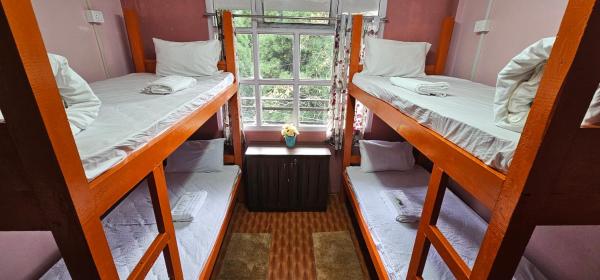 Cafe And Stay Hostel - China