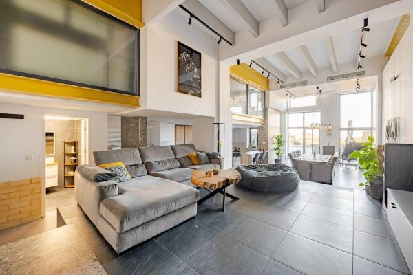 Luxury Apartment With Pool - Malte