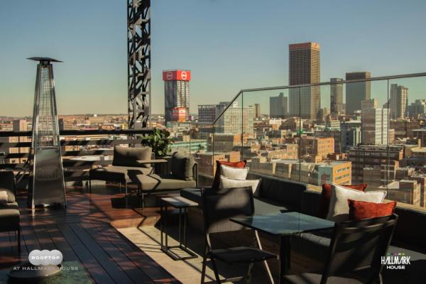 Trendy, Retro-urban Industrial Jozi Maboneng Apartment - Carlton