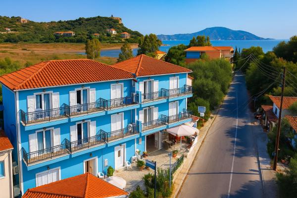 Blue Lake Studio 3 People - Greece