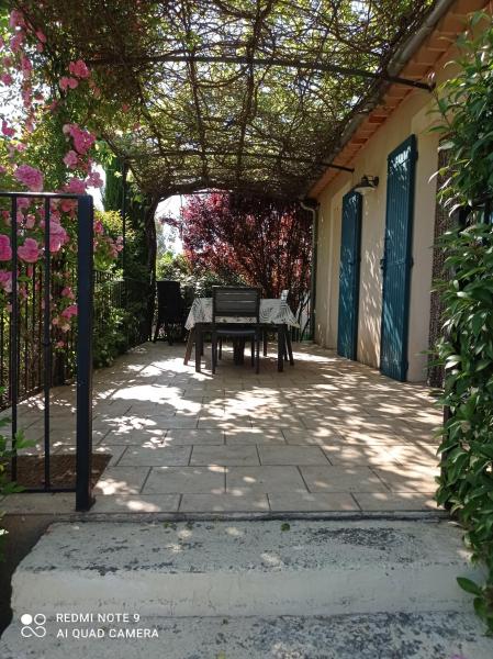 Le Cabanon D'amandine Et Gabriel - Gordes