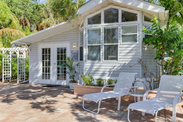 Community Pool + Perks! Nokomis Home 3 Mi To Beach - Venice Beach, FL