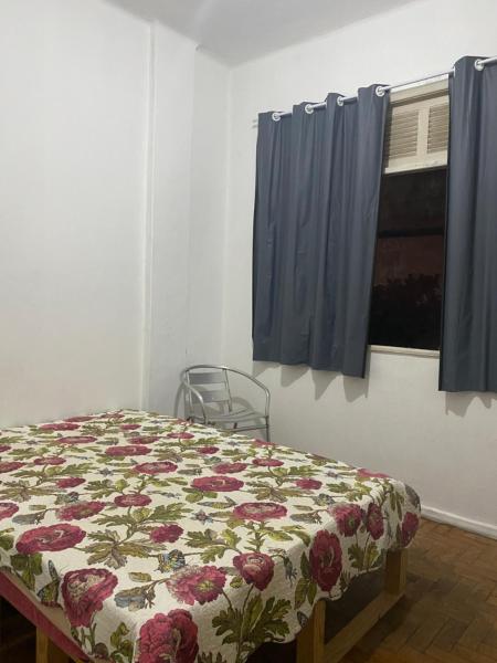 Quarto Simples E Bem Centralizado - Glória