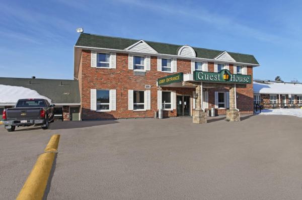 Guest House Inn & Suites - Edson